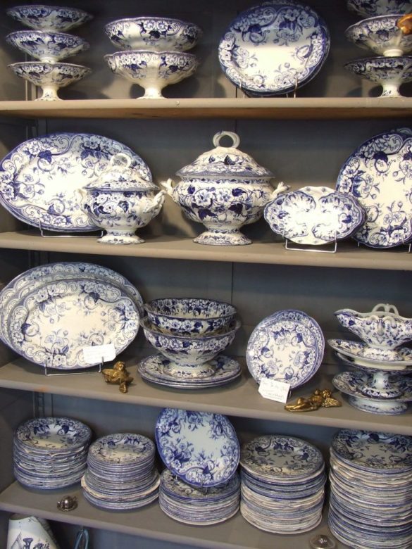 french collectibles - blue and white flora - MY FRENCH COUNTRY HOME
